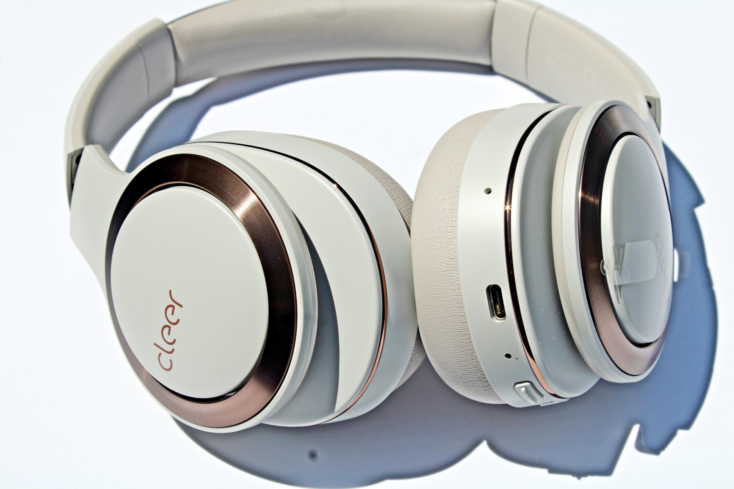 Cleer-Enduro-pair2 | Audiofool Reviews